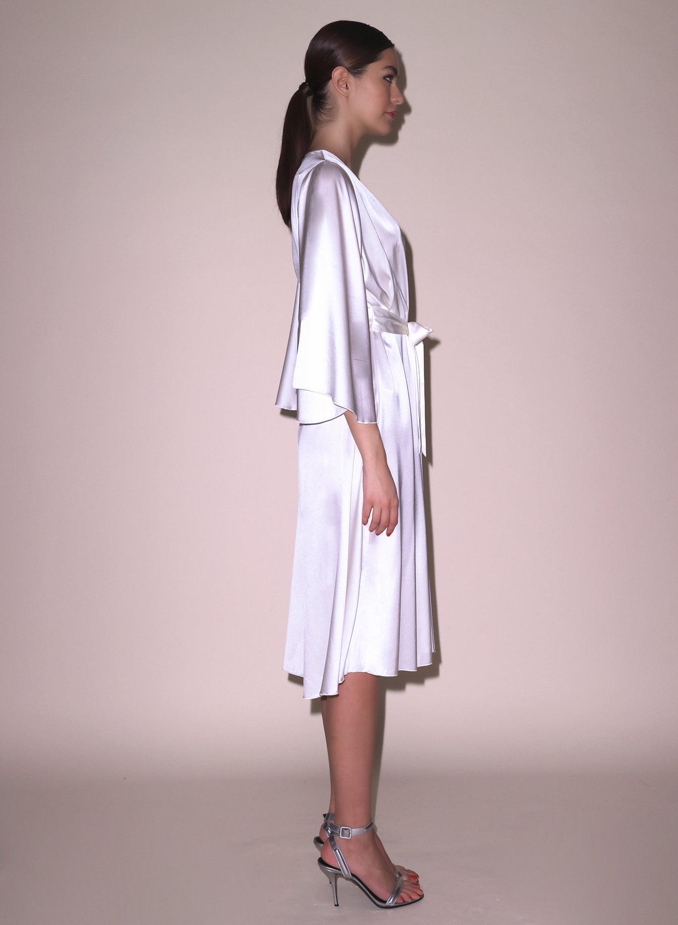 Ivory Midi Angel Sleeve Robe | Fleur du Mal